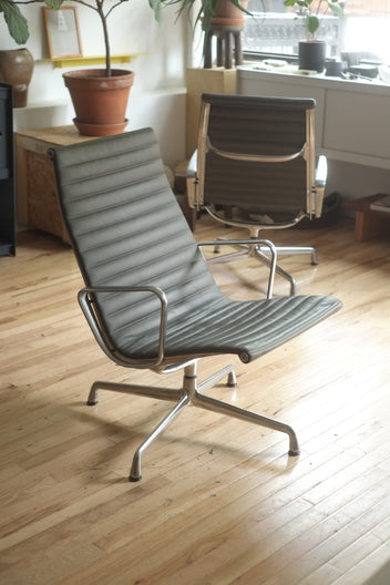 Seating - page- lichennyc