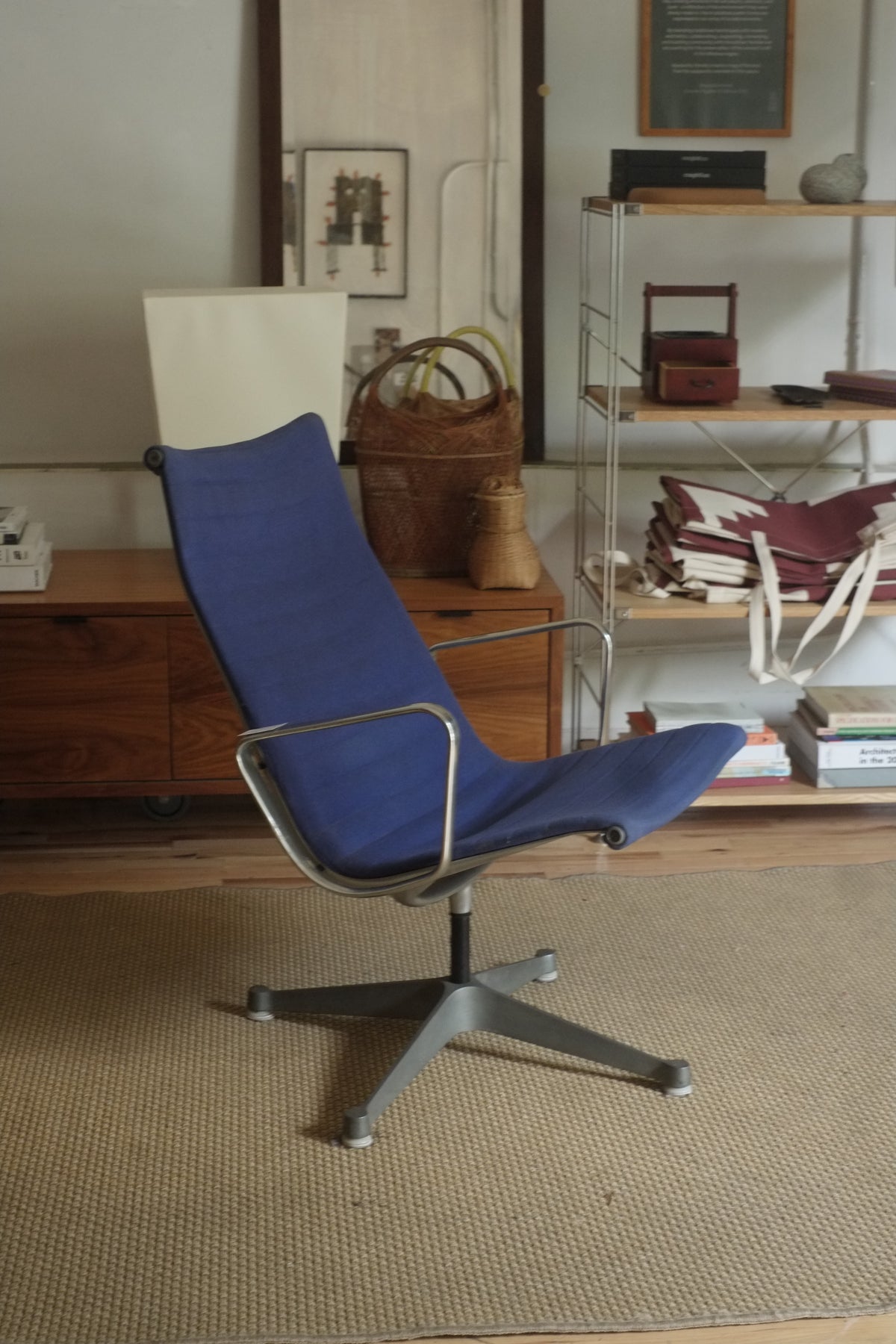 Seating - page- lichennyc