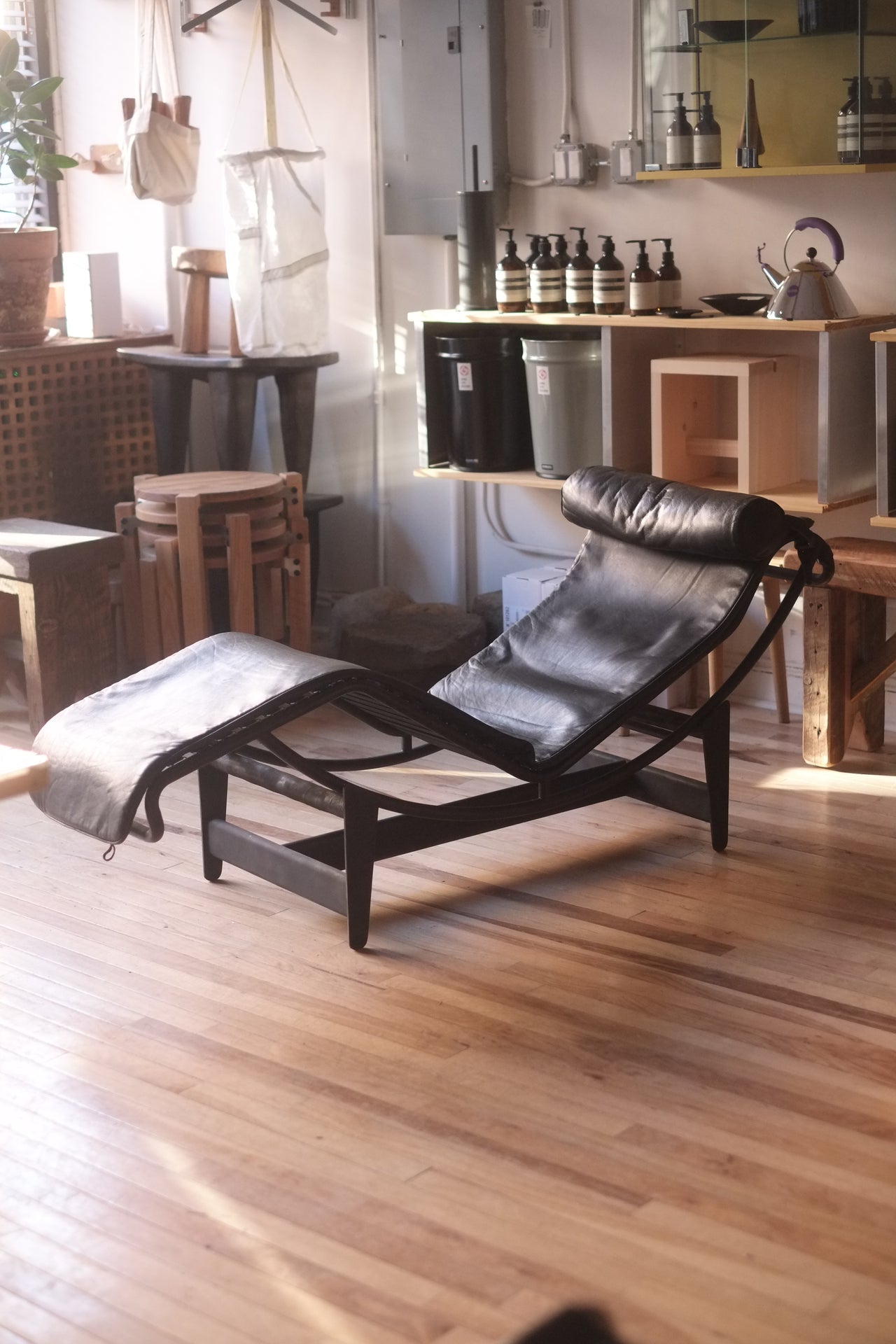 Seating - page- lichennyc