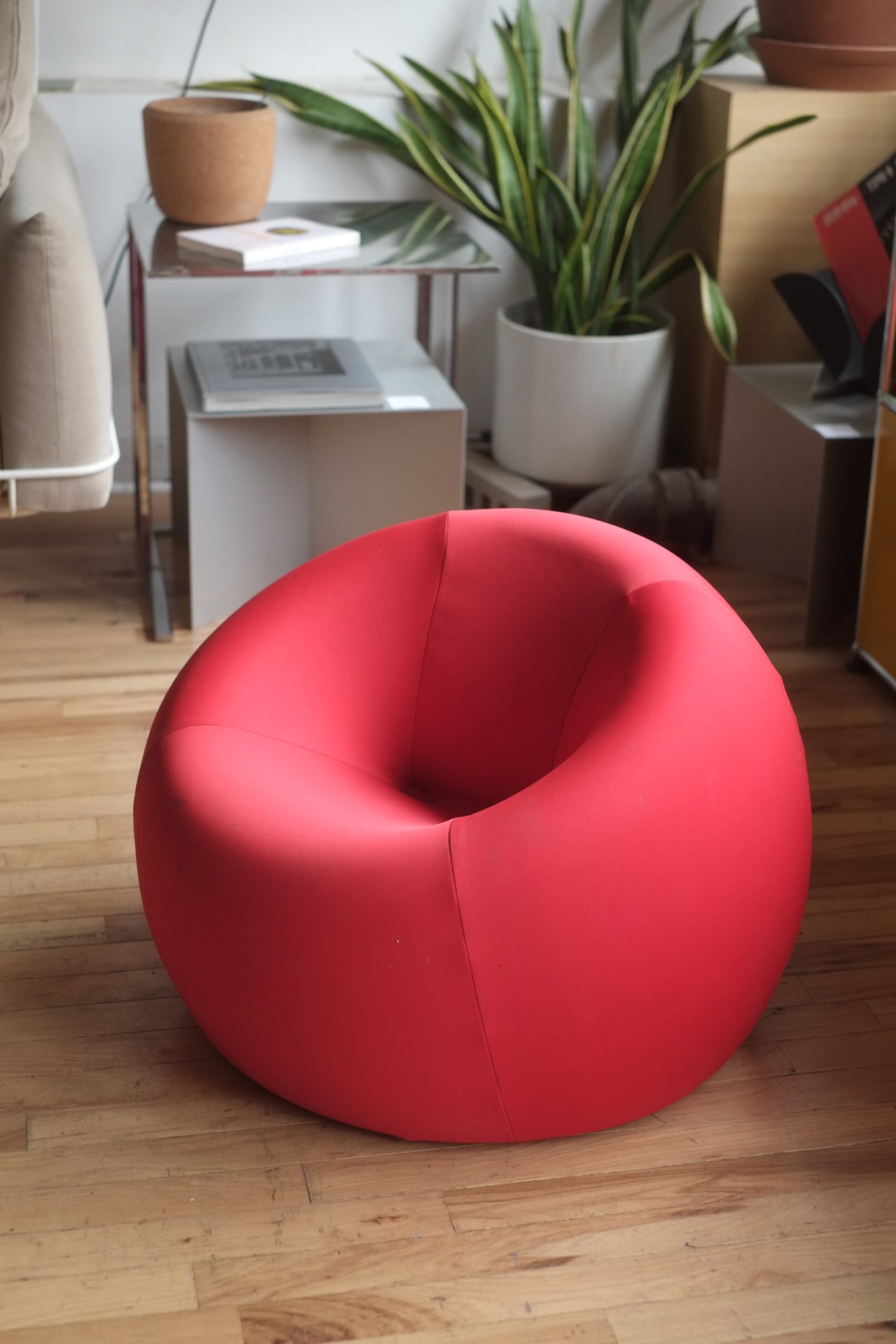 Seating - page- lichennyc